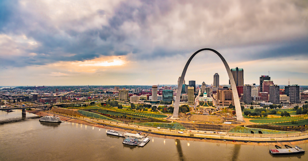 St. Louis, Missouri; A City in the Heartland with a Lot to Do | Buzzitt