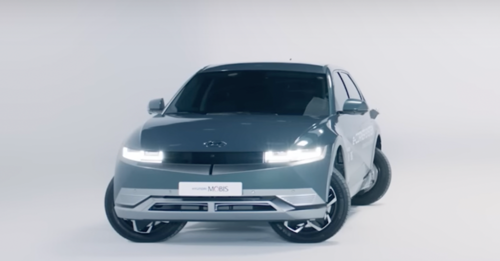 Park Anywhere with Hyundai Ioniq 5’s Amazing E-Corner System